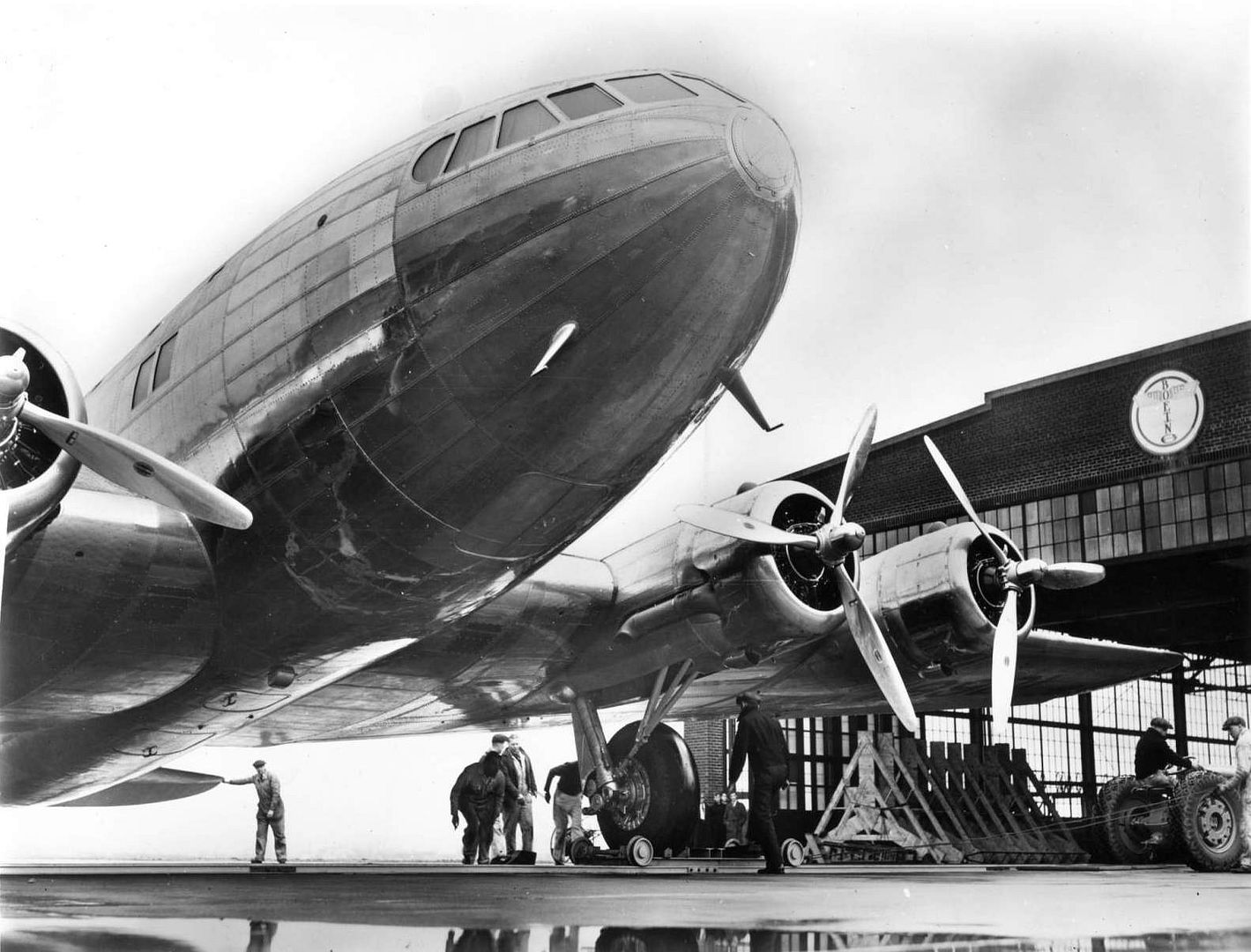 Boeing 307 Stratoliner/ C-75 / USAAF / USN Library / Forums - Axis and ...